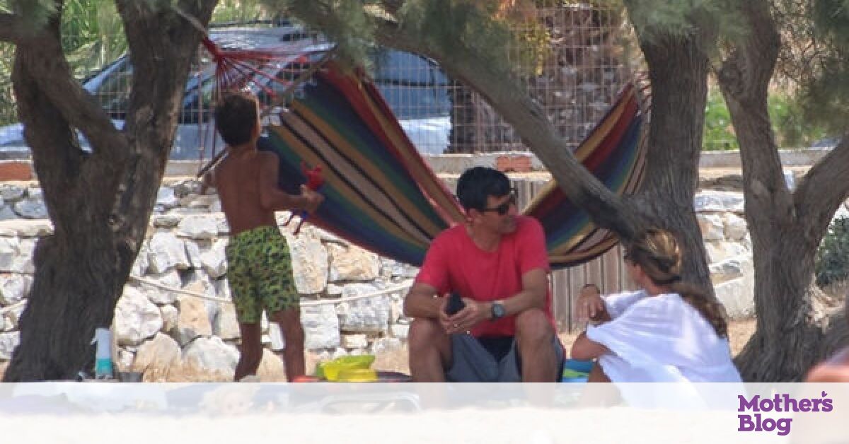 Σάκης Ρουβάς: Δείτε τον σε διακοπές στη Σχοινούσα με την Κάτια και τα ...