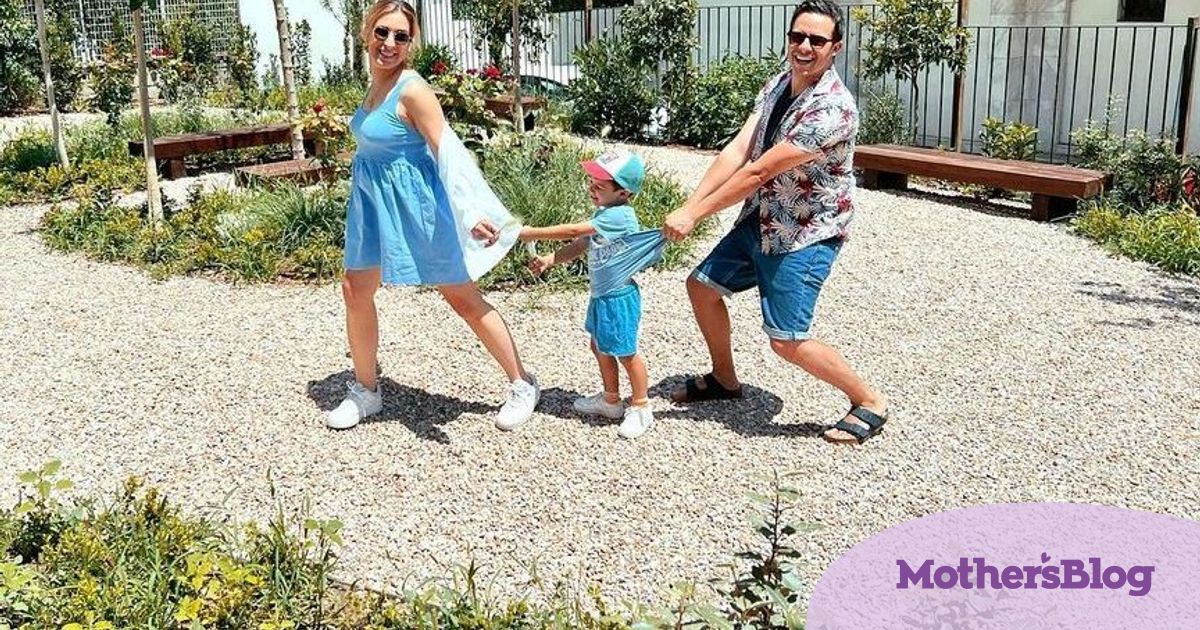 Άρης Σοϊλέδης: Αγκαλιές και φιλιά με τον γιο του Δημήτρη Μακαλιά και ...