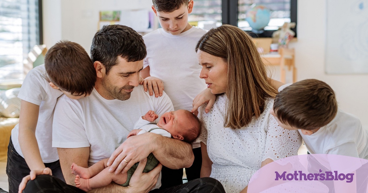 Πώς η οικογένεια συμβάλει καθοριστικά στην ανάπτυξη του παιδιού ...