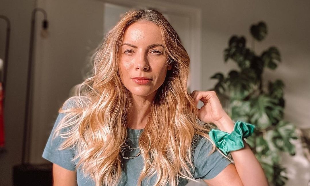 Μαρία-Λουίζα Βούρου: «Εμείς κυκλοφορούμε έτσι» - Η χιουμοριστική ...