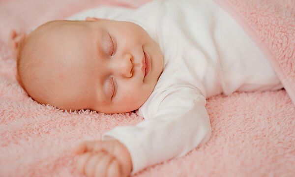 Το μυστικό για να κοιμάται το μωρό σας το βράδυ - Mothersblog.gr